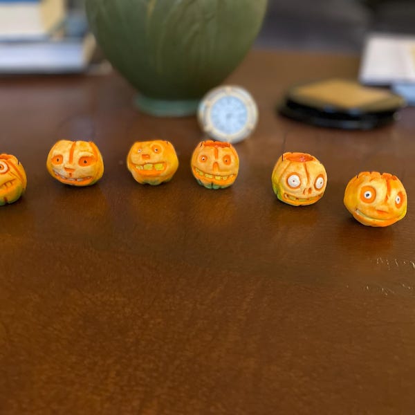 Bobbing Head Pumpkin Candy Container - Etsy