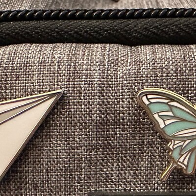 Paper Airplane Pins, Enamel Pin, Lapel Pin, Gold Plated, Set, Gift ...