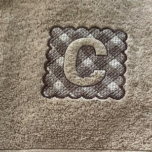 Sign Language FONT Hand Sign Alphabet Letters and Numbers Satin Stitch ...