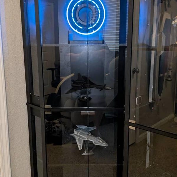 Tron Disc 2.0, Premium - LED Light up Tron Legacy Identity Disc ...