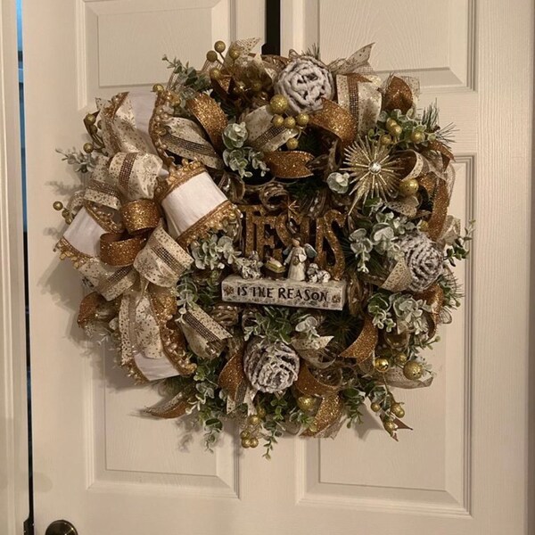 Texas Shaped Mega Homecoming Mum, Custom Homecoming Mums, Spirit Mums ...