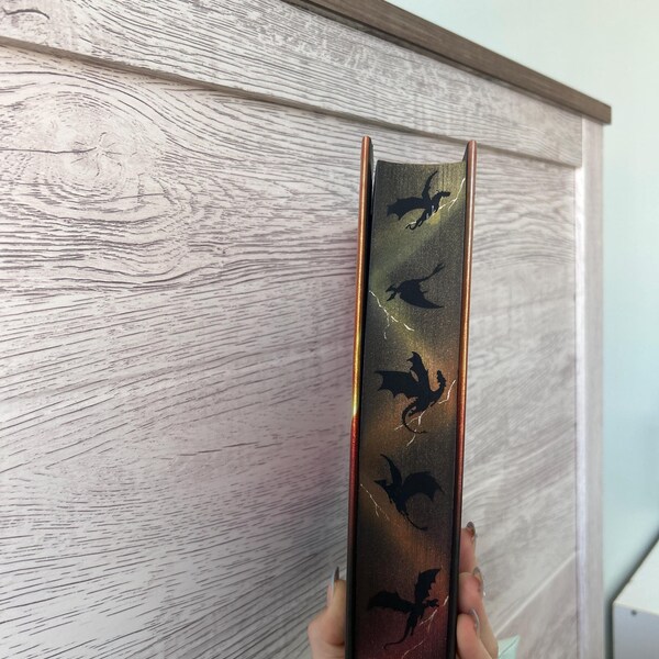 Gold Sprayed Fourth Wing L Iron Flame L Rebecca Yarros L Hardback Book ...