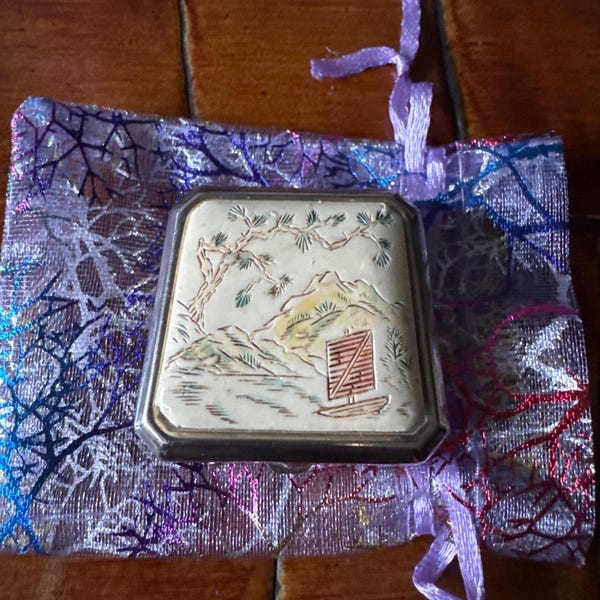 Vintage Metal Pill Box, Pill Box, Tobacco Tin, Small Round Tin for ...