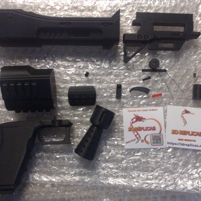 I Robot Will Smith Del Spooner Pistol Gun Blaster Cosplay Prop Replica ...