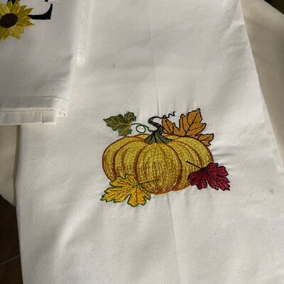 Pumpkin Machine Embroidery Design, Embroidered Pumpkin With Leaves ...