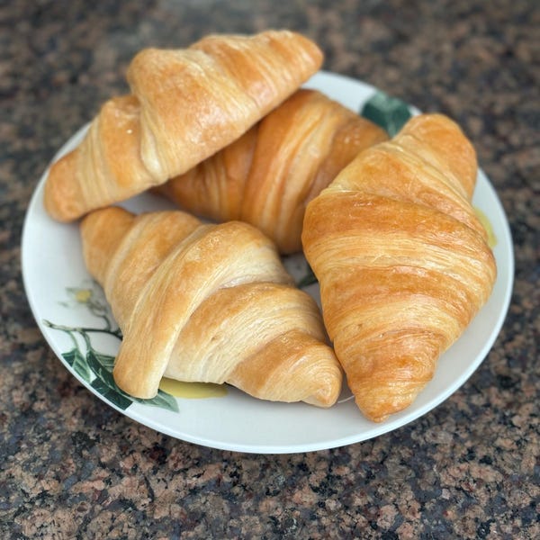Fake Croissant Rolls (set of 4): Farmhouse Staging Prop - Etsy