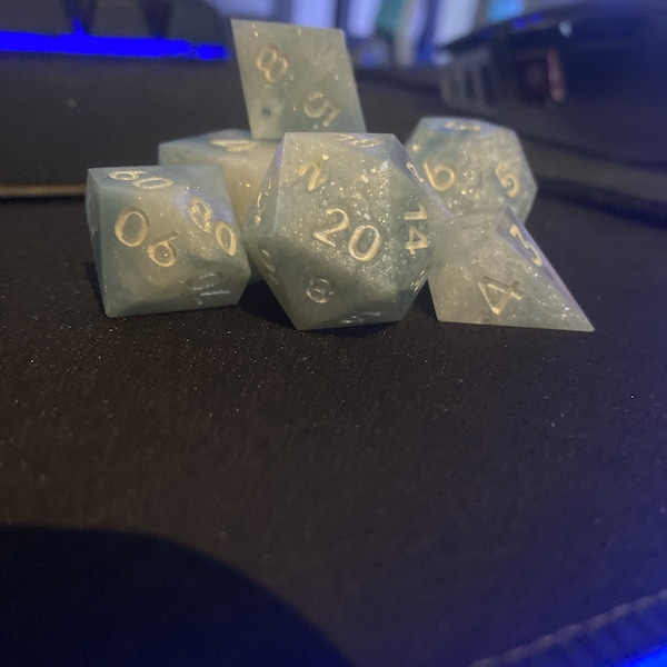 Faerie Fire | Handmade | Sharp Edge Dice Set | Dungeons & Dragons | DND ...