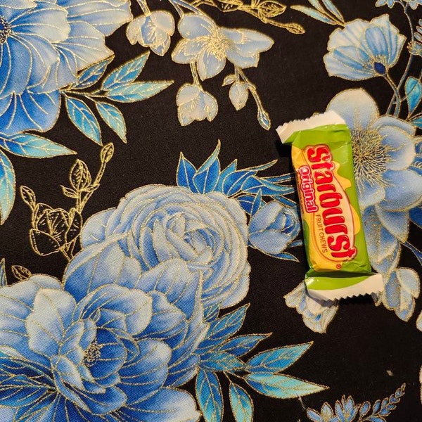 Flurry Friends Quilt Kit - Flurry Friends Fabric by Henry Glass - 60" X ...