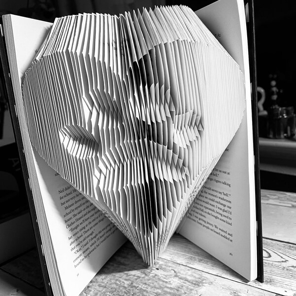 Book Folding Pattern - Paw in Heart + Free Instructions - Etsy