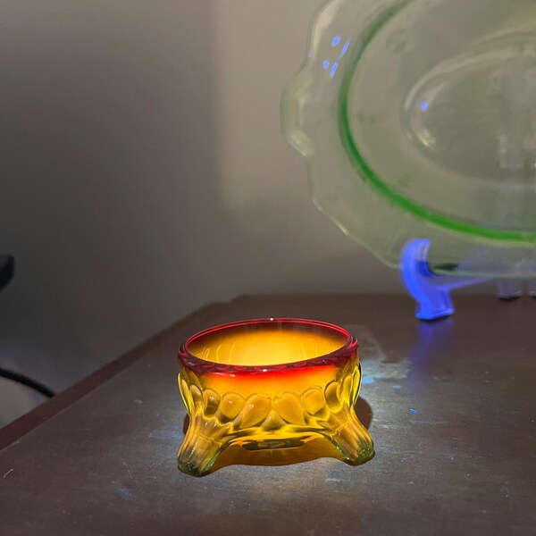 Cadmium and Selenium Glass - Etsy