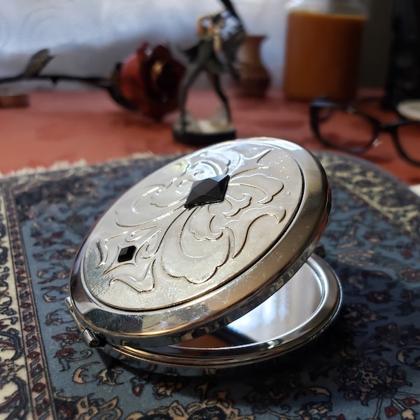 Jeanne Compact Mirror - Etsy