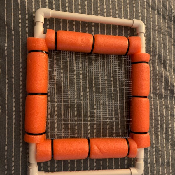 Small One Handled Floating Sifter W/ Your Choice of Industry Standard 1 ...