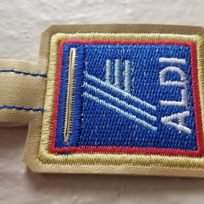 FSL Cross 2 Sizes 4x4 or 5x7 Hoop Cross With Lily FSL Cross Bookmark ...