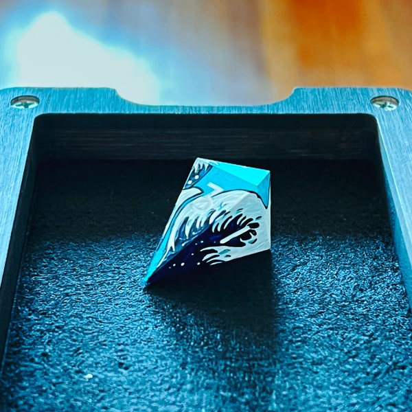 Great Wave Single Crystal D4 - Hand Painted Dice, Handmade Dice ...