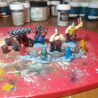 Alternative Helmeted Heads 28mm Wargaming Resin Models Fine Detail - Etsy