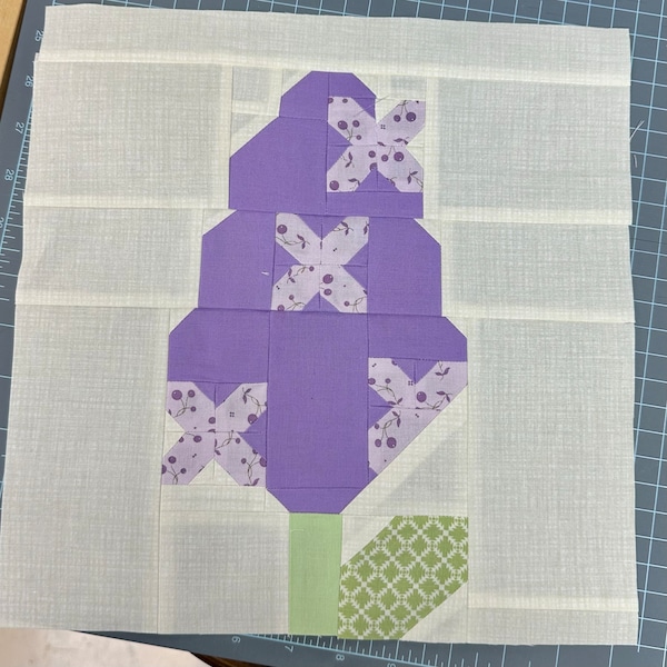 Lilac Spring Flower Quilt Block PDF Pattern - Includes Instructions for ...