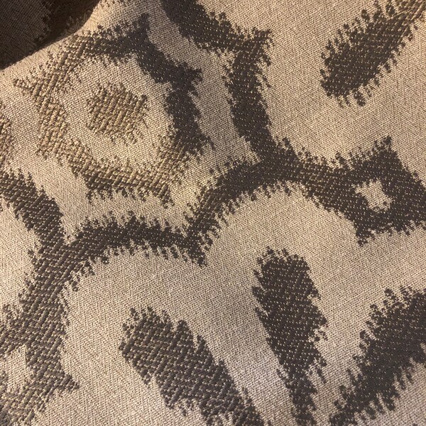 Covington WRIGLEY PYRITE Poly Blend Abstract Yellow Black Drapery Uph ...