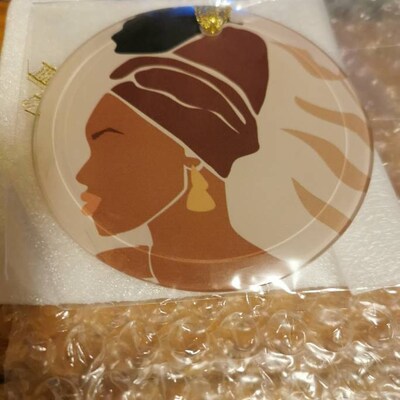 Love Has No Color Sticker Vinyl Decal Melanin Shades - Etsy