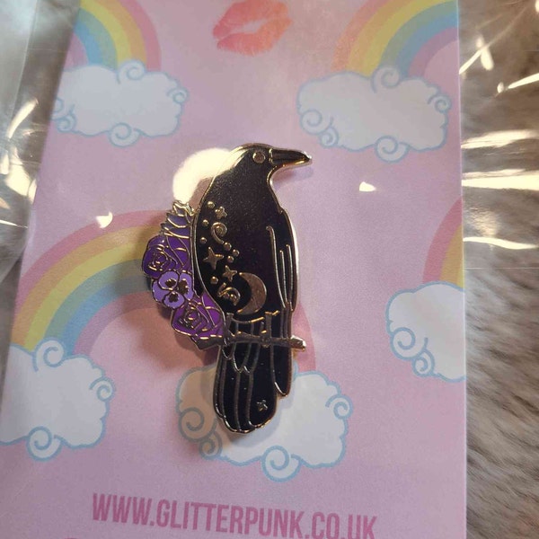 Raven Enamel Pin, Crow Enamel Pin - Etsy