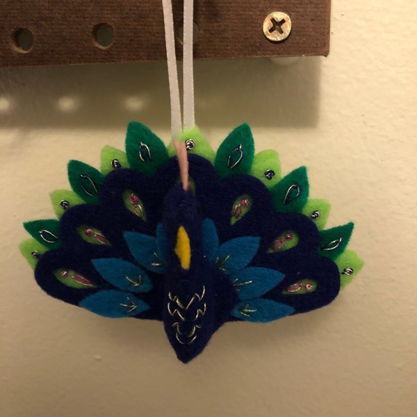 Peacock Felt Ornament PDF PATTERN - Etsy