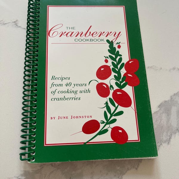 Little Red Hen by Lyn Calder Illustrated by Jeffry Severn 1988 A Golden ...