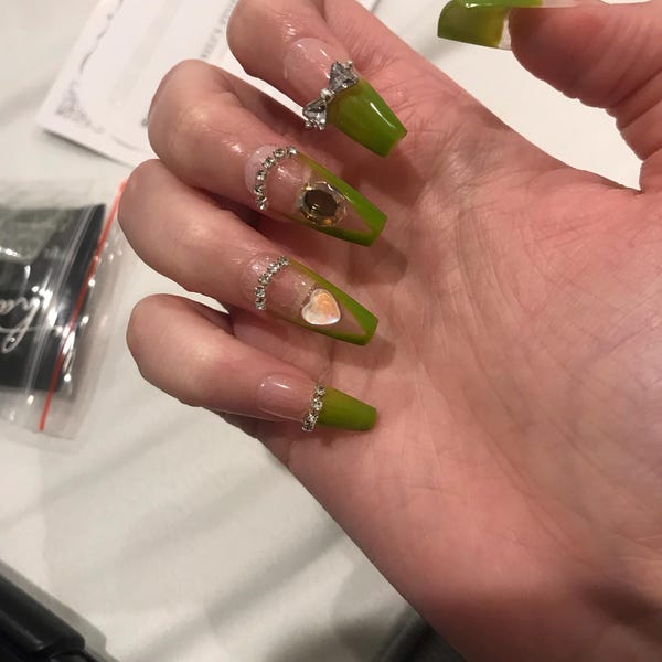 Shimmering Cat-eye Tip Nails With 3D Butterfly/coffin Fake Nails With ...