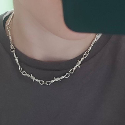 Razor Blade Silver Necklace & Pendent Emo Goth Cool Fashion Rock Tattoo ...