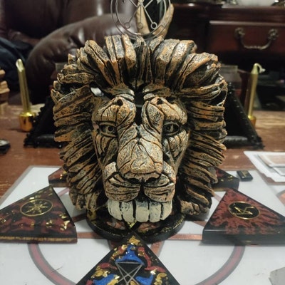 Shadow Altar Table - Etsy