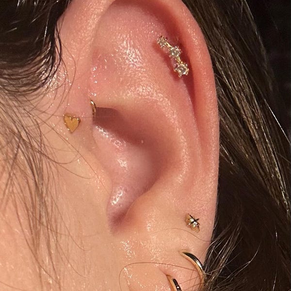 Heart Shape Tragus Stud, Threadless Flat Back Earring, Minimalist Style ...
