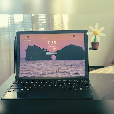 Flower Monitor Fidget Attatchment, Flower Art for Office, Flower Decor ...