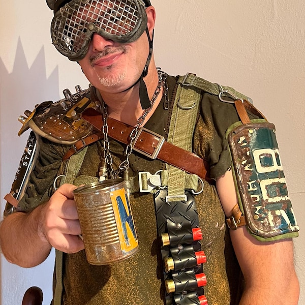 Rusty Steel Post Apocalyptic Style Shoulder Armor Piece. - Etsy
