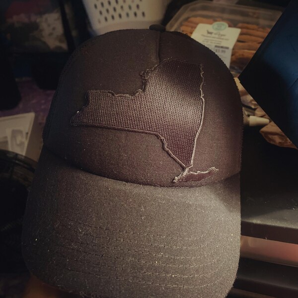 Fancy Crest Crown Fleur De Lis Lion Metallic Gold Threading Royalty ...