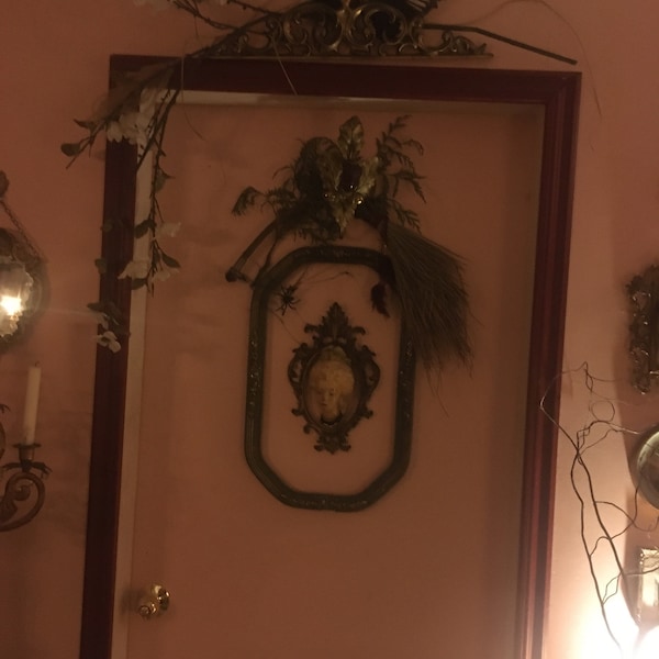 A Pair of Magpie Wings Perfect for Crafting. - Etsy