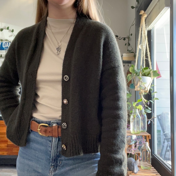 Knitting Pattern - Knit Sweater Cardigan, Classic Knitting Pattern ...