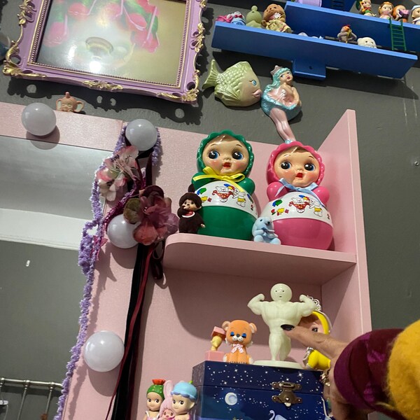 Buff Strong Smiski GLOW in the DARK Figurine | 3D Printed Funny Gifts ...