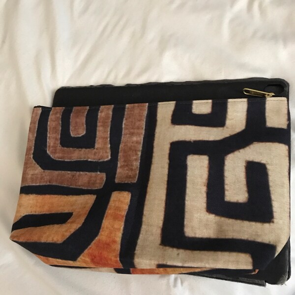 DIGITALLY PRINTED - OUTDOOR Kuba Print Throw Pillows/covers, Tan/black ...