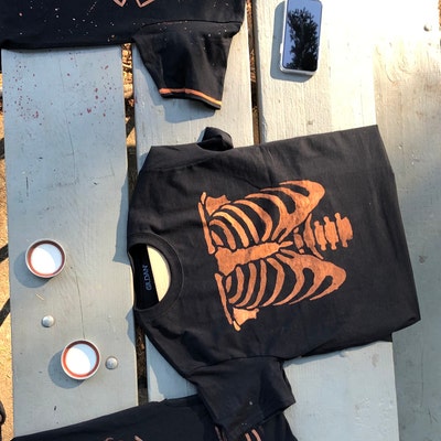 Attempted Murder Part 3: Ruffled Crow Stencil - Etsy