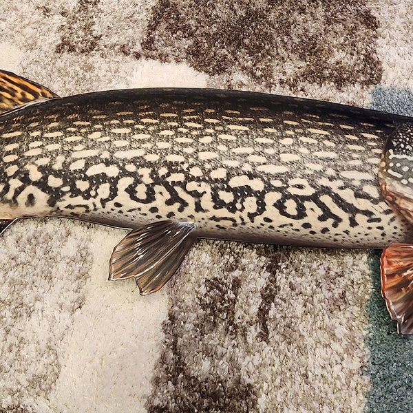 Northern Pike Replica - Metal, Realistic Northern Replica, Lodge Decor ...