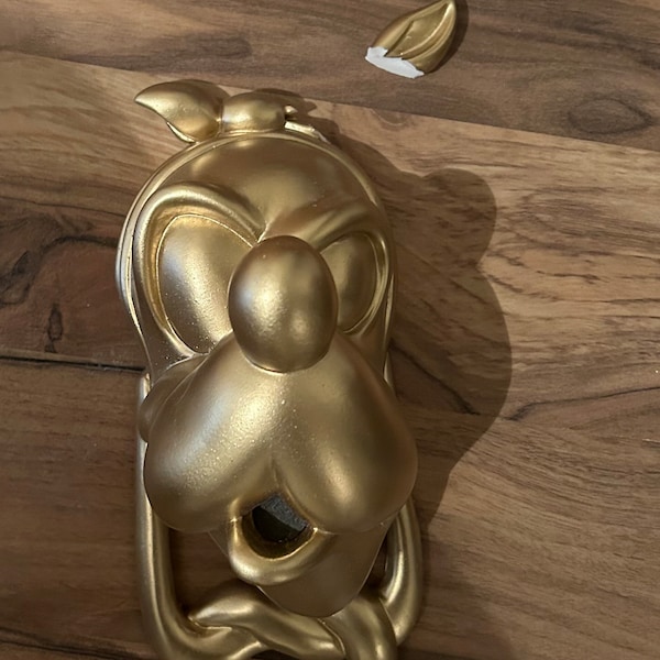 Hatbox Ghost Door Knocker Prop - Etsy