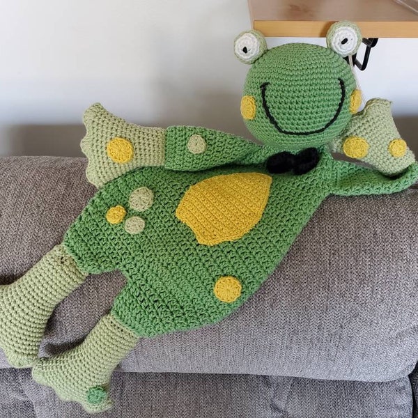 Crochet Pattern: Fredrick Frog, Melly Teddy Ragdoll, Cute Amigurumi ...