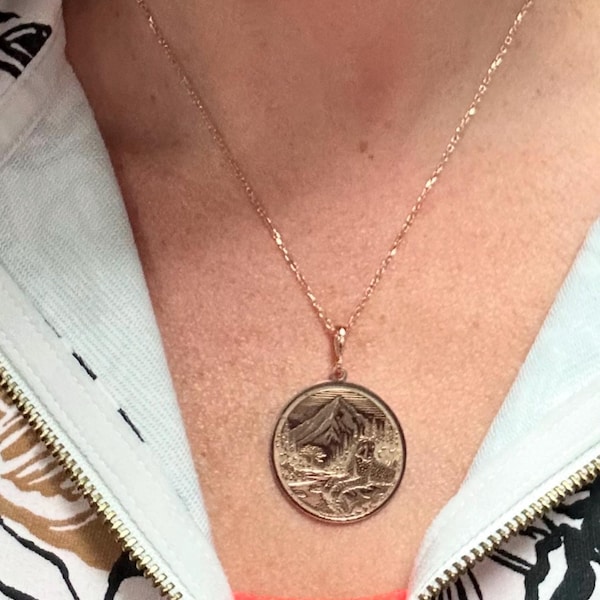 14K Solid Gold Black Hole Necklace, Solar System Medallion, Astronomy ...