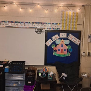 Our Class is a Family Printable Bulletin Board/door Decor Kit Teacher ...