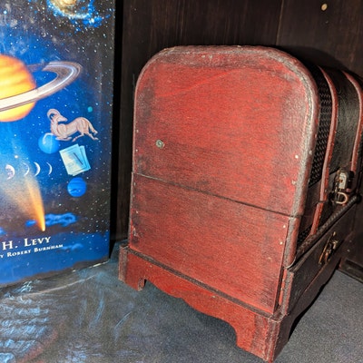 Wooden Case Chest for Collectible Fantasy Coin Dice Counter Card Games ...