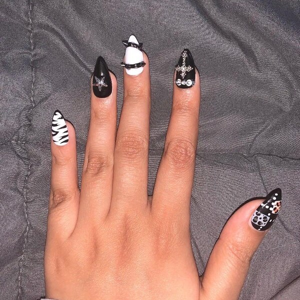 Creepy Cute Hospital Core Horror Halloween Coffin Shaped Handmade Press ...