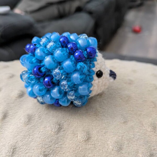 Beaded Fidget Hedgehog Crochet Pattern | Crochet Fidget Toy | Fidget ...