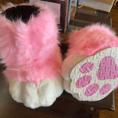 Fursuit Feet Paws, Toony Foot Paw, Kemono Foot Paw, Light Pink Cat Paws ...