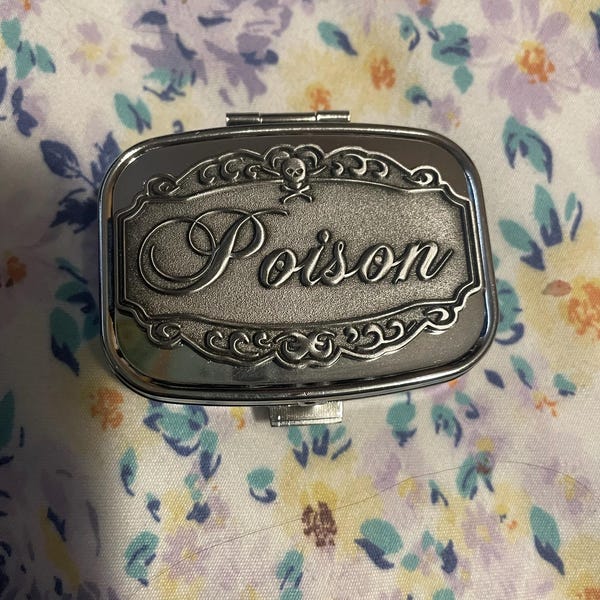 Poison Victorian Pill Box Goth Witchy - Etsy