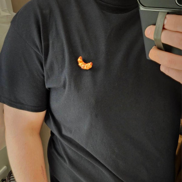 Girl With A Pearl Earring Pin, Polymer Clay Pin, Cute Handmade Painting ...