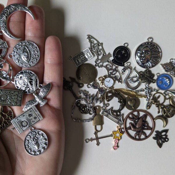 My Manifestation Mix, Lucky Dip Charms, Divination Tools, Charm Mystery ...