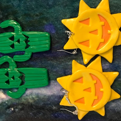 Halloween Candy Corn Bat Earrings - Etsy